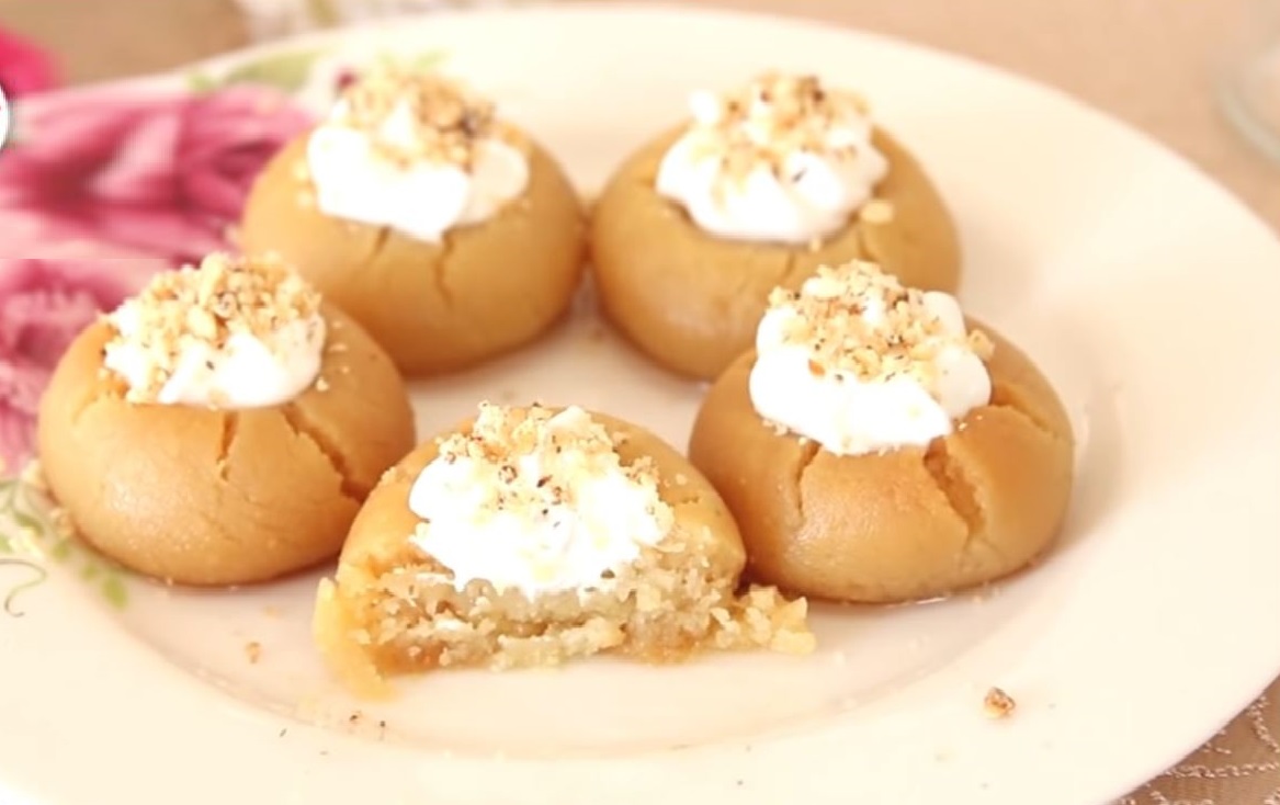 Farklı Helva Sanılan Şerbetli Tatlı Tarifi - Renkli Hobi