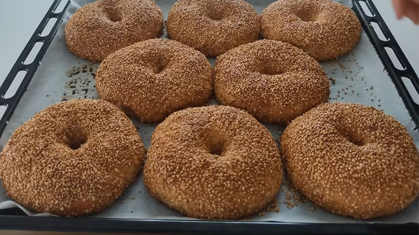Pastanelerin Ünlü Tereyağlı Poğaça Tarifi