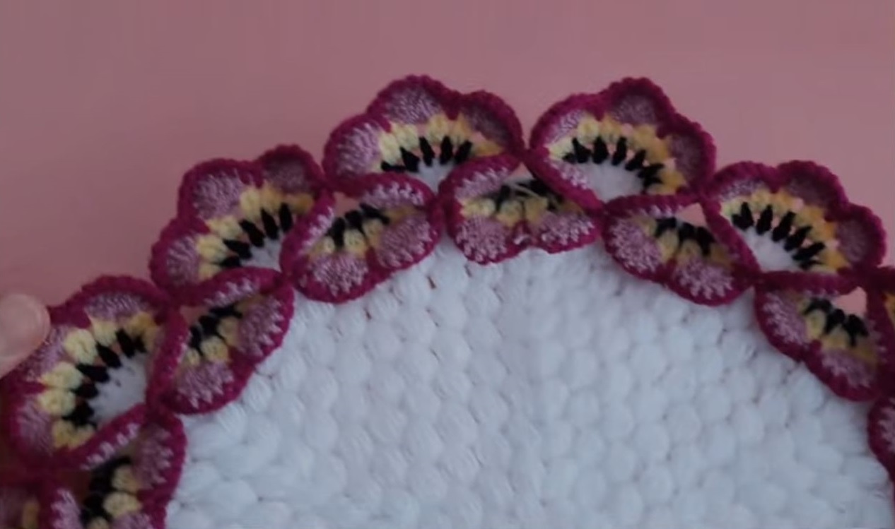 Baharı Eve Getiren Menekşe Lif Modeli - Renkli Hobi