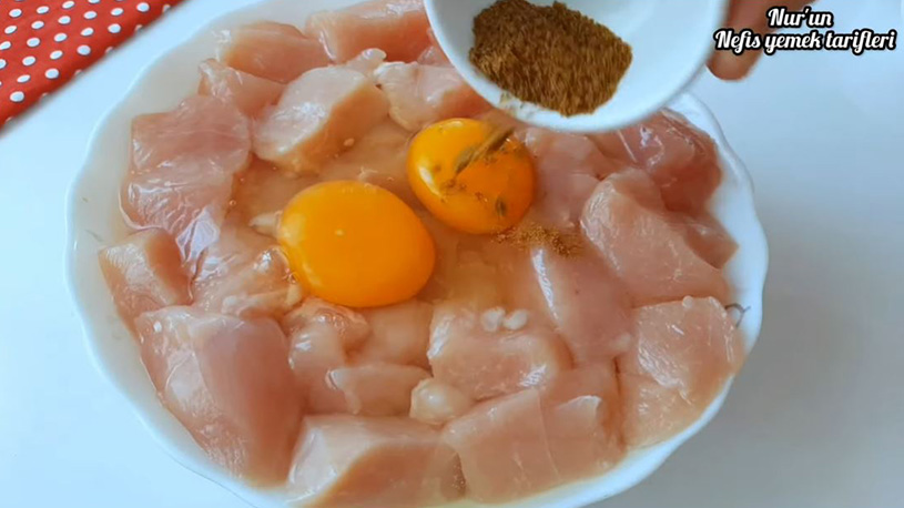 Yöntemini Az Kişinin Bildiği Çok Lezzetli Tavuk Tarifi - Renkli Hobi